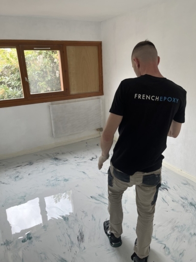 Sol en résine epoxy pour maison et extérieurs